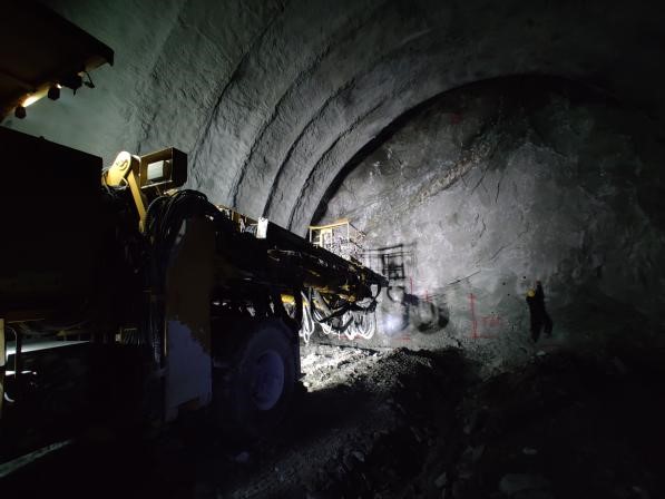 EXTREME MACHINERY